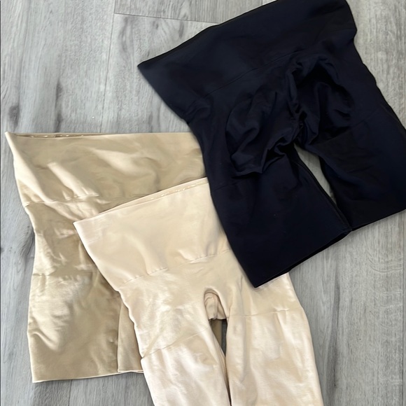 SKIMS | Intimates & Sleepwear | New Skims Butt Enhancing Lifting Shorts ...